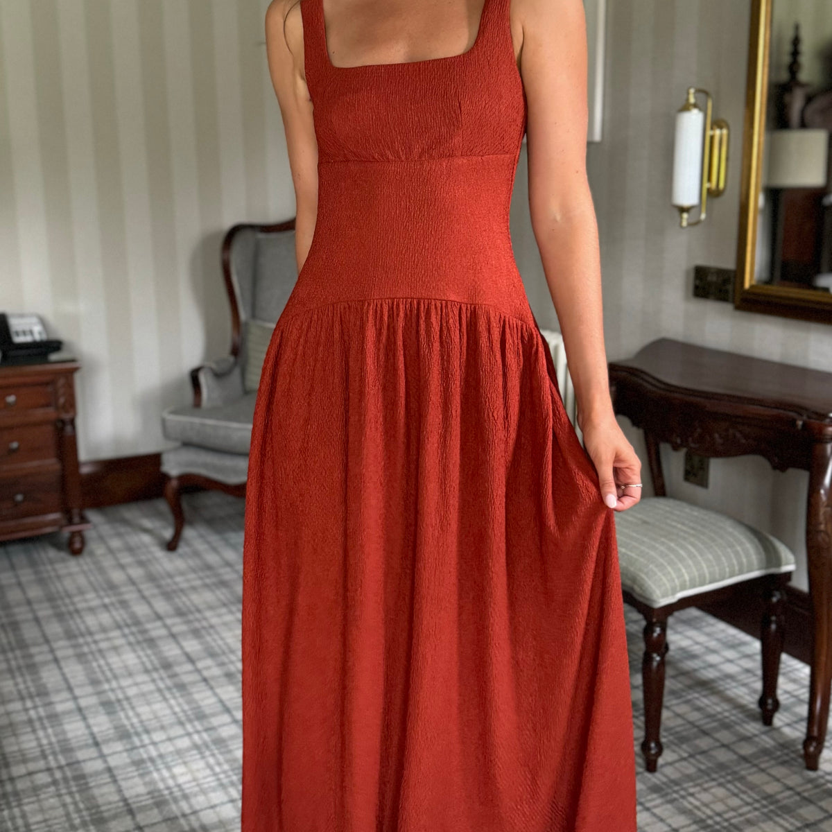 Luna Rust Square Neck Midaxi Dress – Get That Trend
